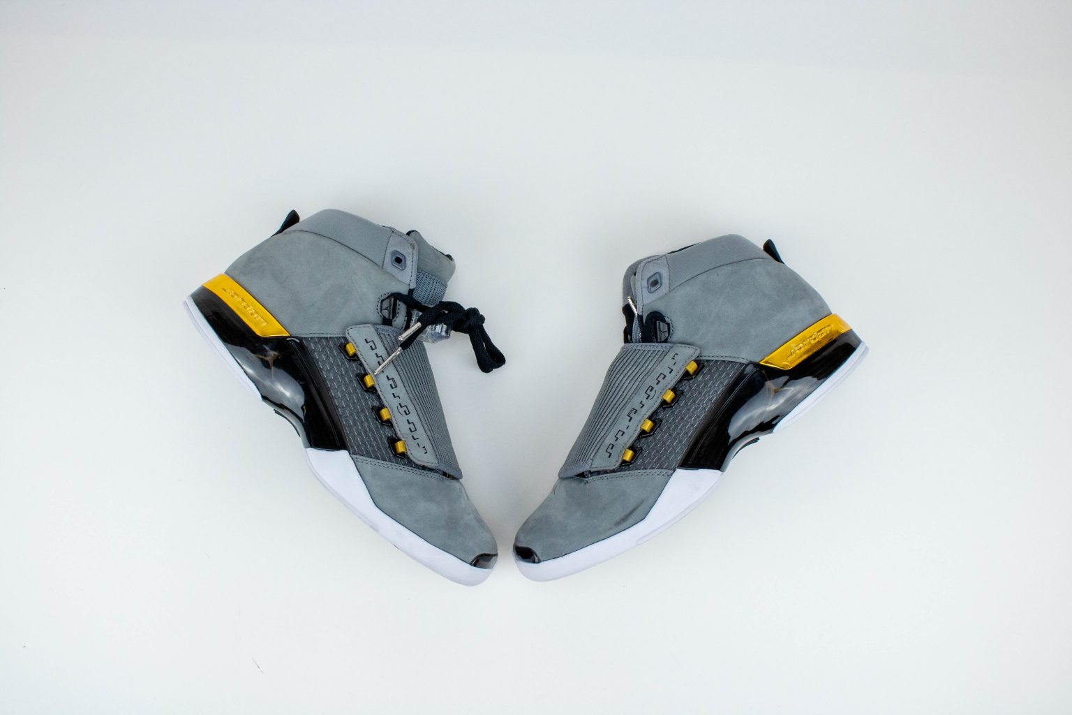 An Up Close Look: Limited Edition Jordan 17 High "Trophy Room"